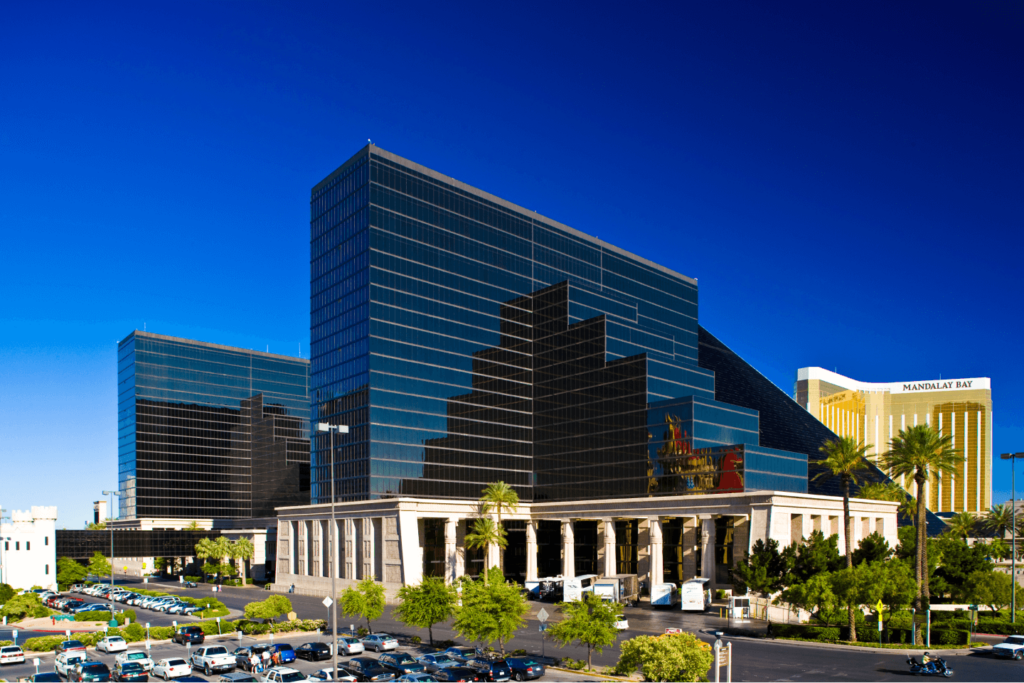 Luxor Hotel Construction